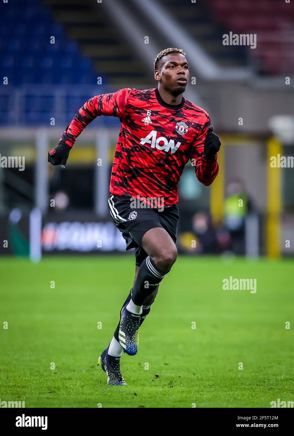 Paul Pogba of Manchester United FC warms up during the UEFA Europa ...