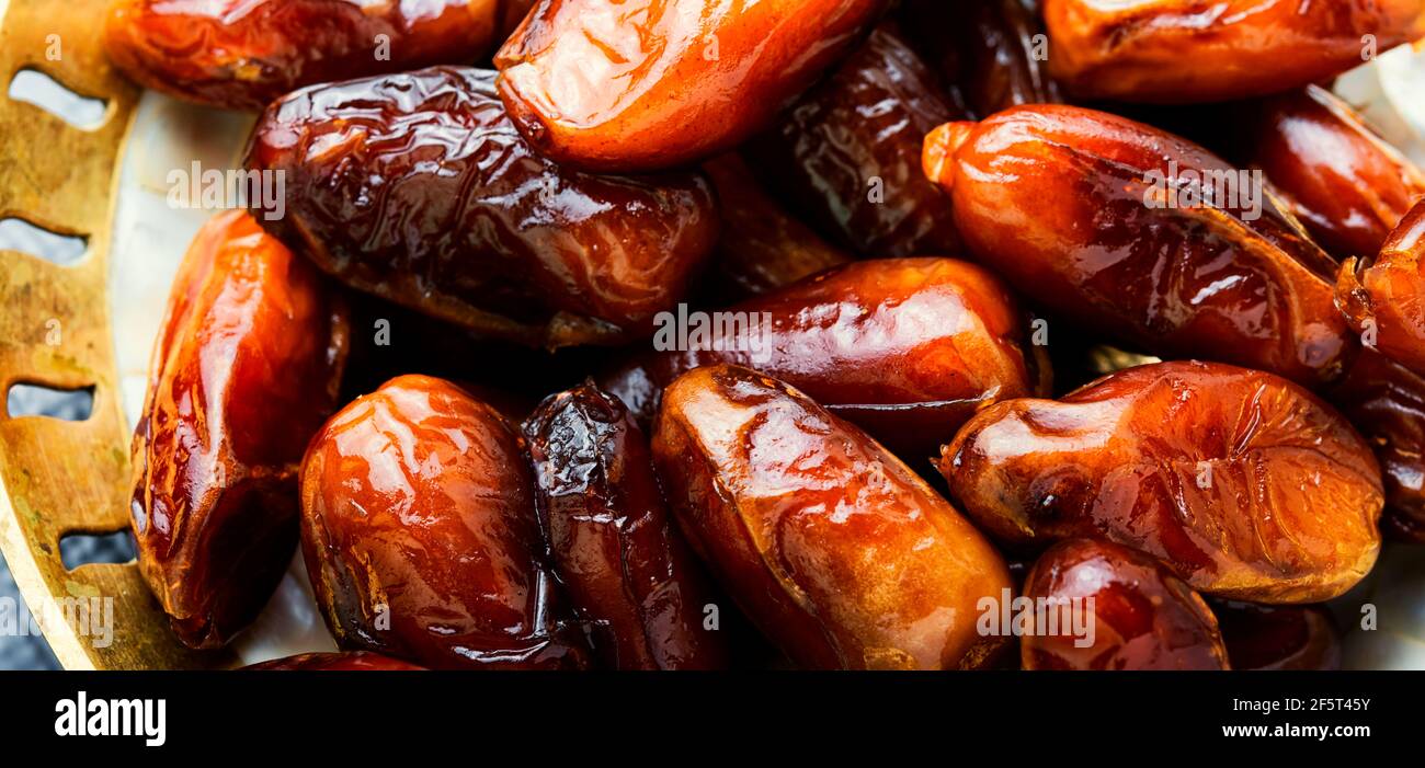 Dried dates fruits hi-res stock photography and images - Alamy