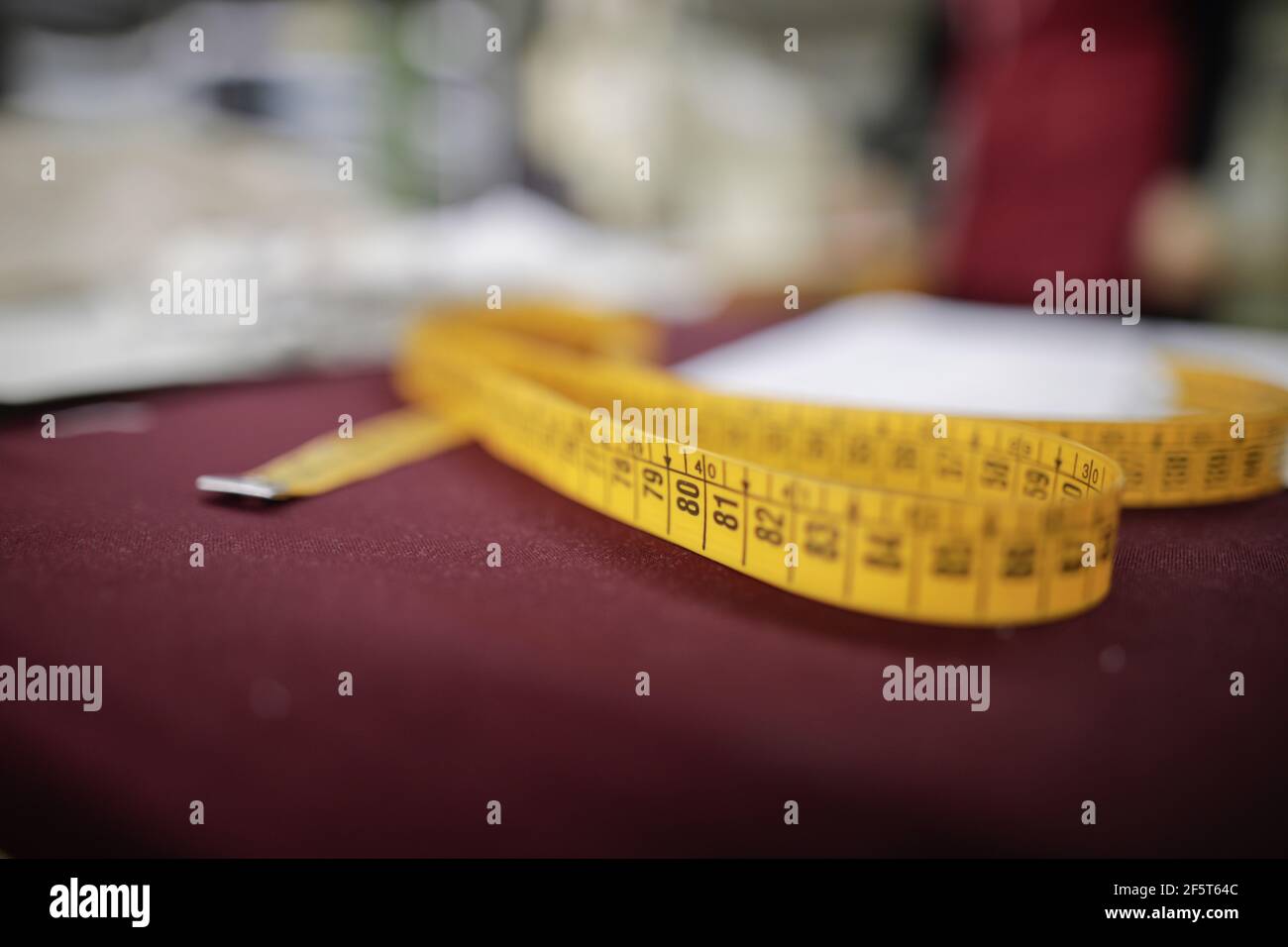 White depth measuring ruler hi-res stock photography and images - Alamy