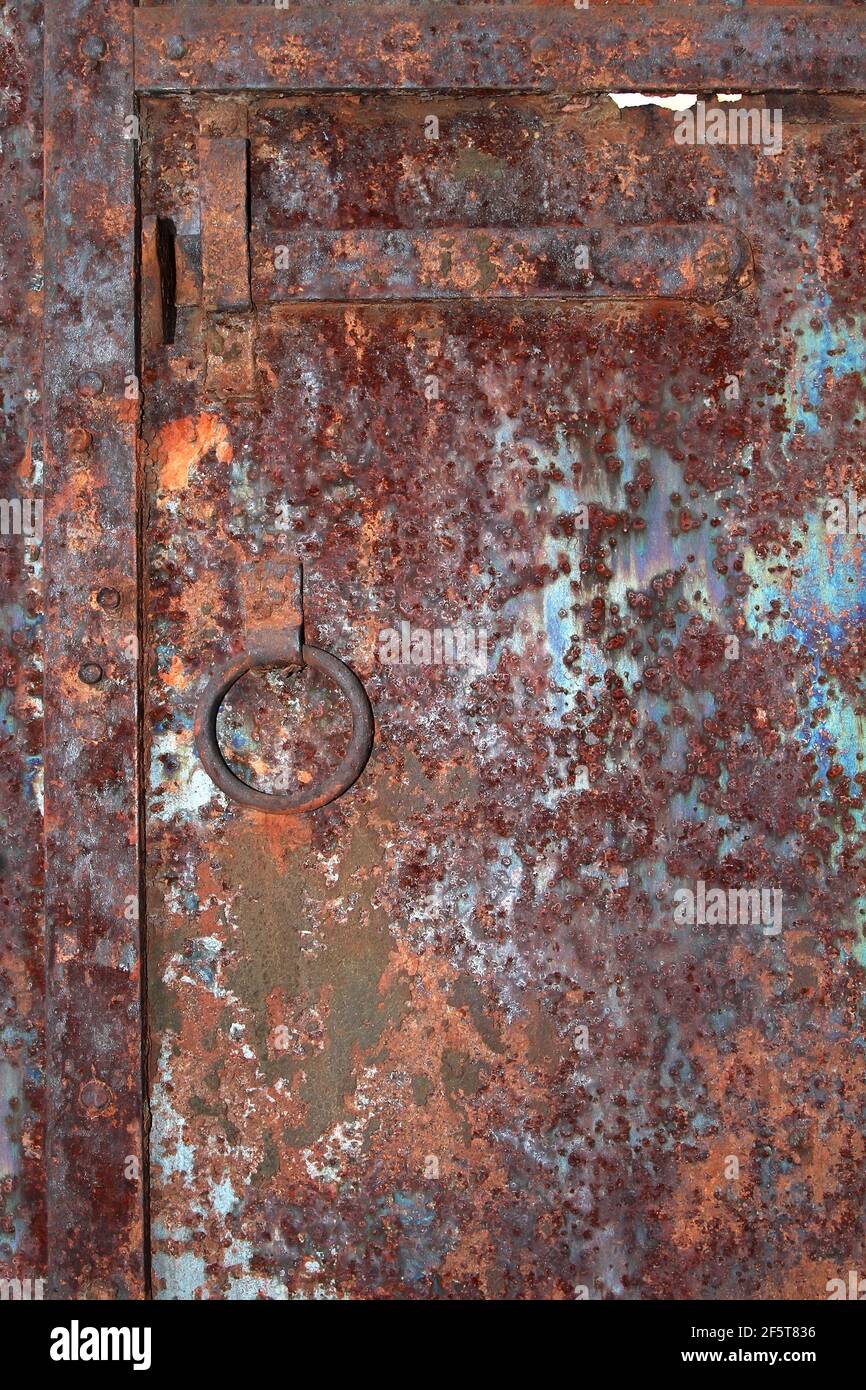 Oxidized iron hi-res stock photography and images - Alamy