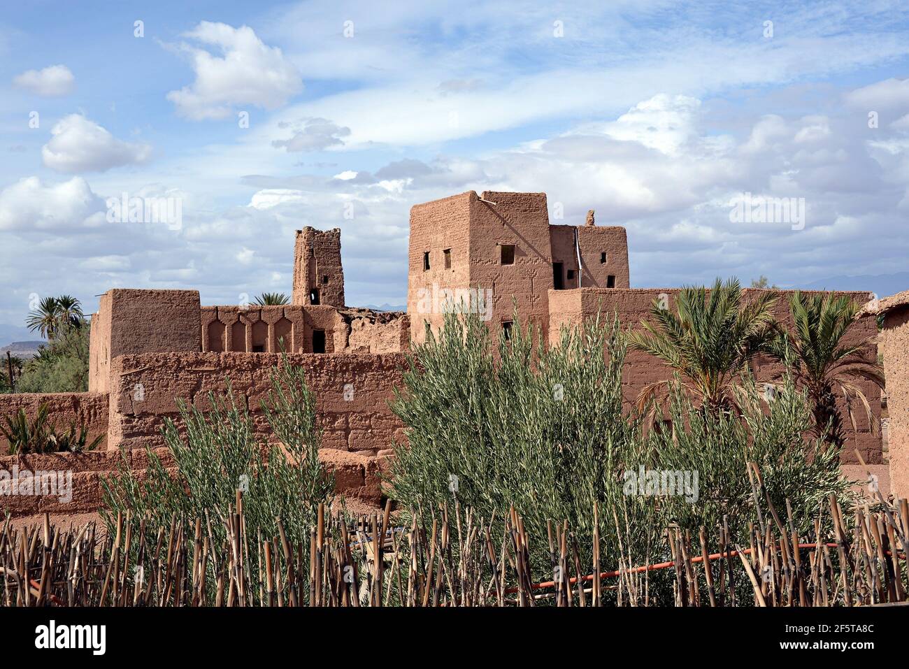 Kasbah-ait ben moro Stock Photo - Alamy