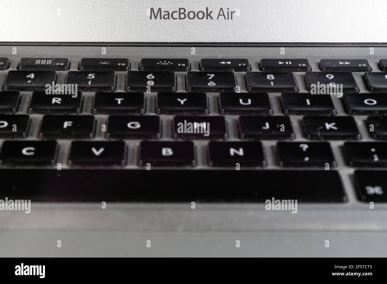Macbook air keyboard hi-res stock photography and images - Alamy