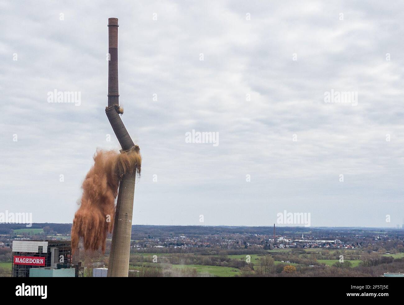 Lunen, Germany. 28 March 2021, North Rhine-Westphalia, Lünen: During ...