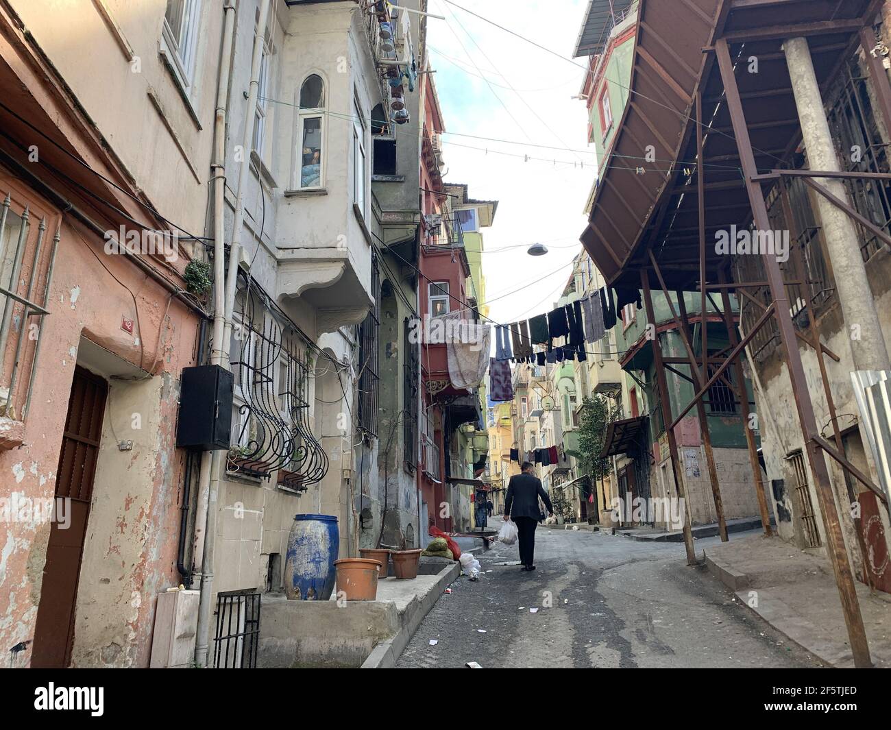 Poor district in istanbul. Turkey Stock Photo - Alamy