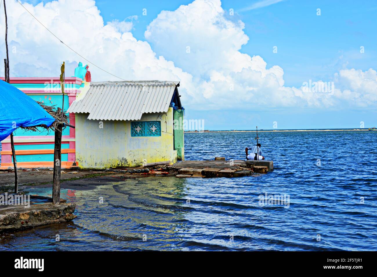 Dhanushkodi beach tamil nadu hi-res stock photography and images - Alamy