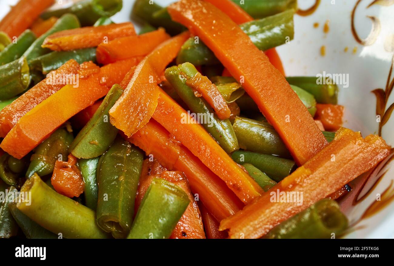 Fossolia - Ethiopian vegetable side dish starring green beans as its ...