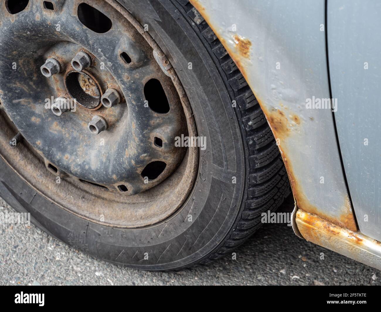 Car defects hi-res stock photography and images - Alamy