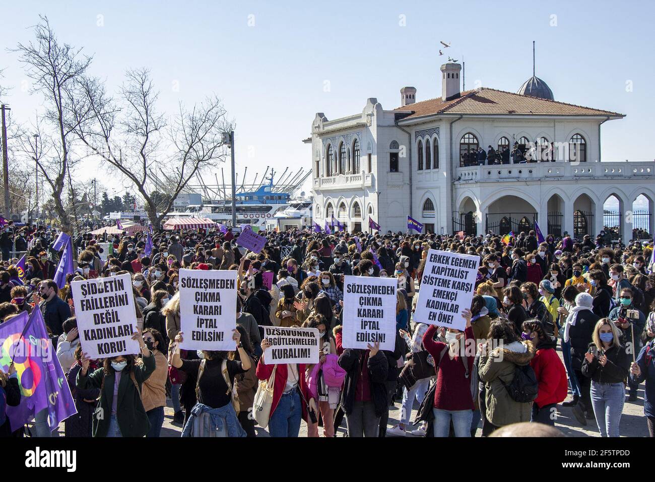 Femicide turkey hi-res stock photography and images - Alamy