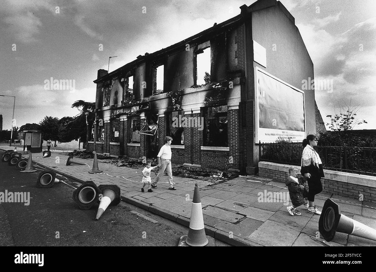 Newcastle riots 1991 the cause of devastation to The Dodds Arms Public ...
