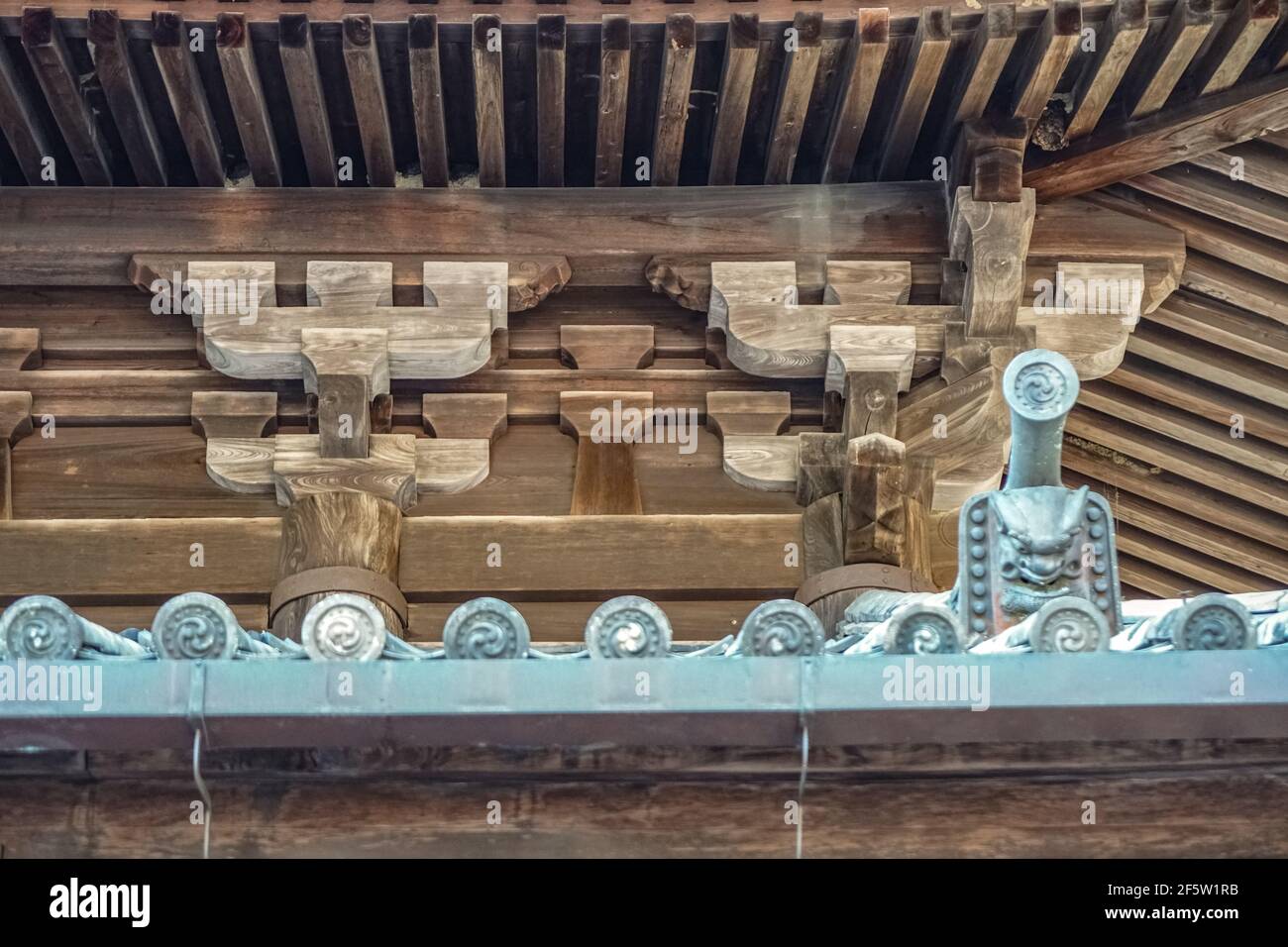 Dougong hi-res stock photography and images - Alamy