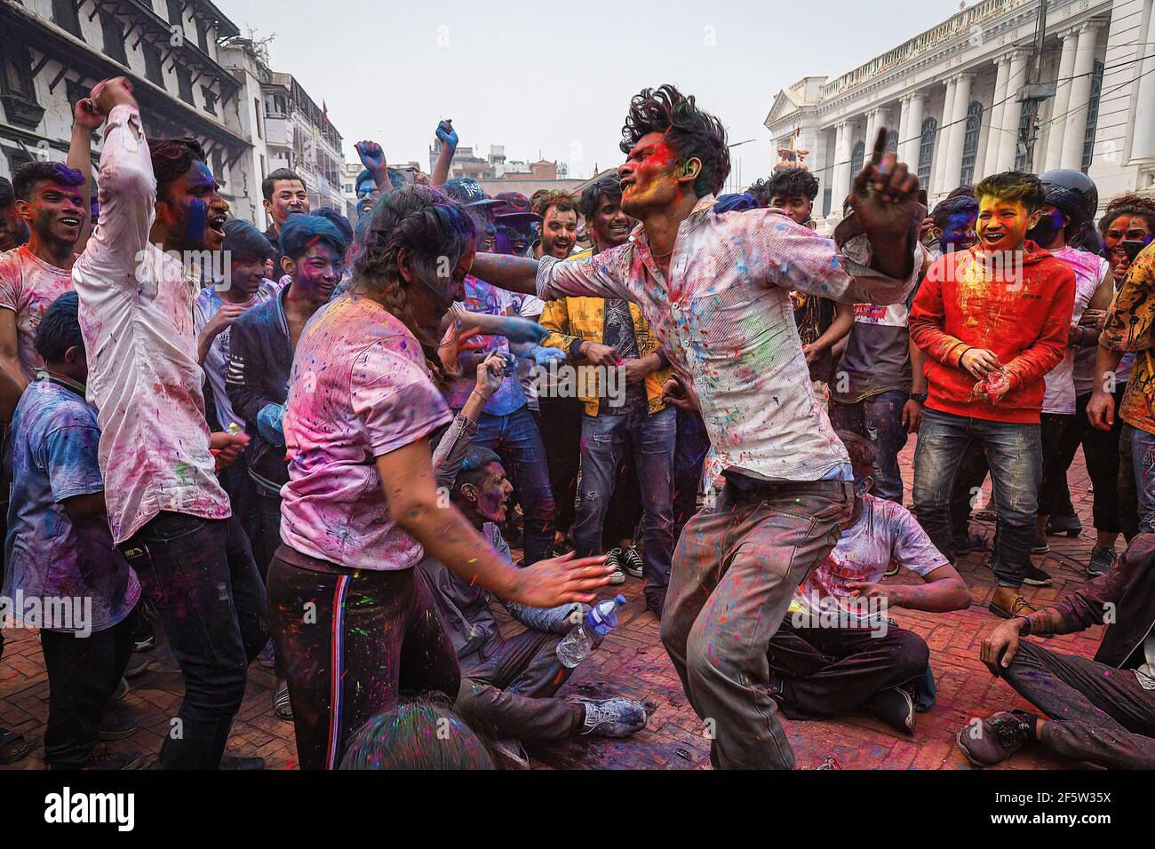 Holi festival 2021 nepal hi-res stock photography and images - Alamy