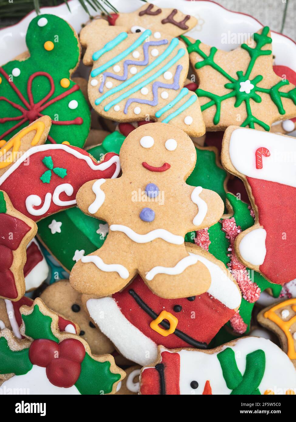 Gingerman cookie hi-res stock photography and images - Alamy