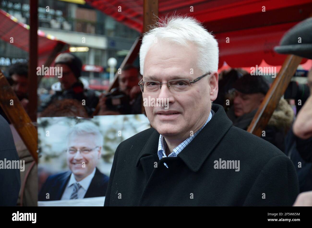 Croatian president ivo josipovic hi-res stock photography and images ...