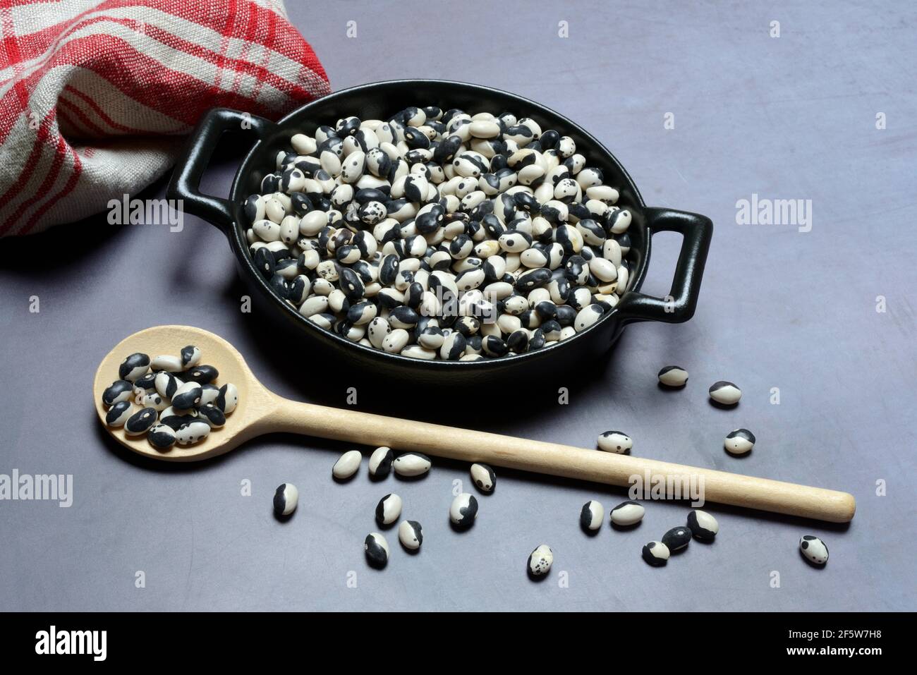 Bush beans hi-res stock photography and images - Alamy