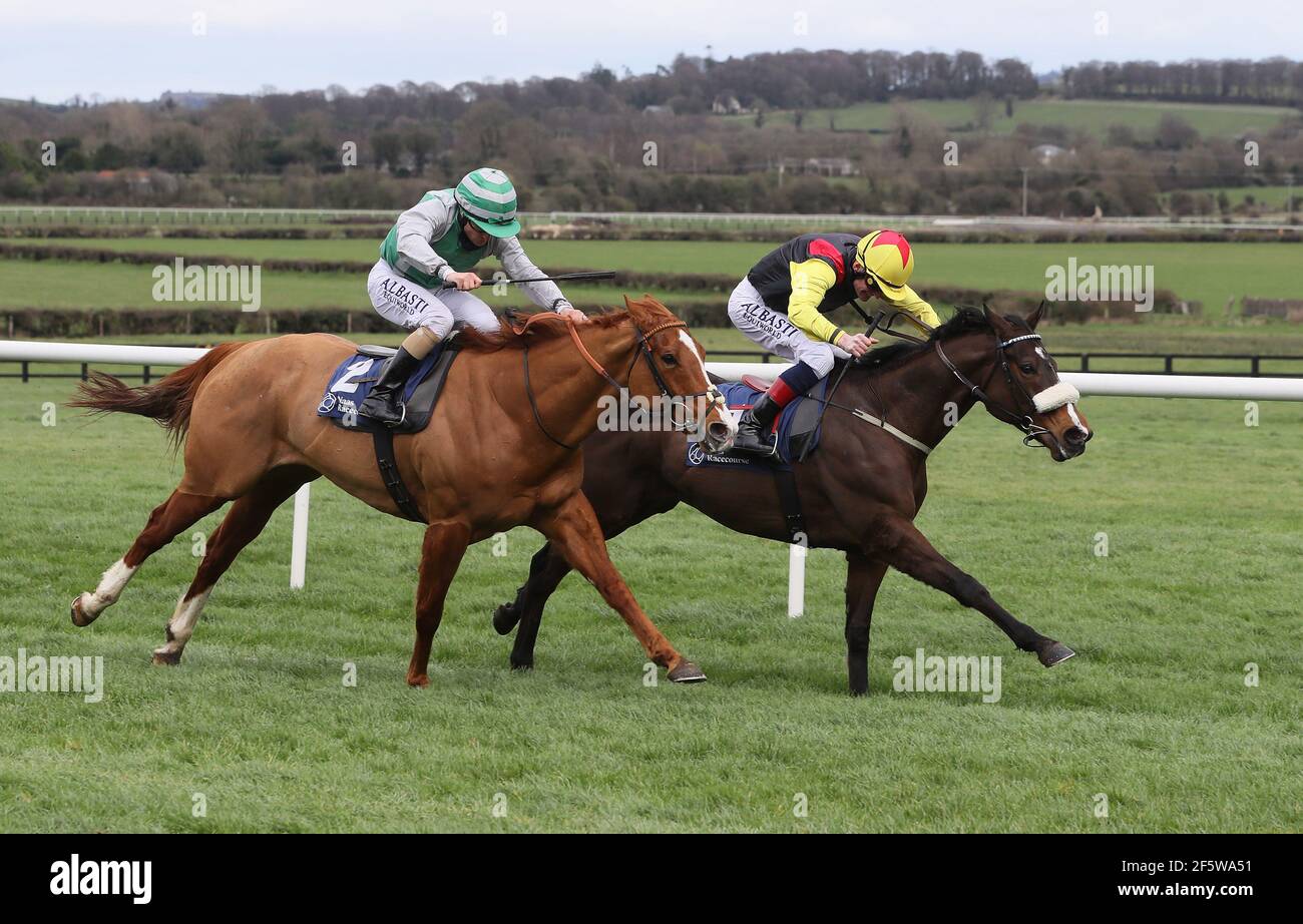 Zig zag zyggy horse hi-res stock photography and images - Alamy