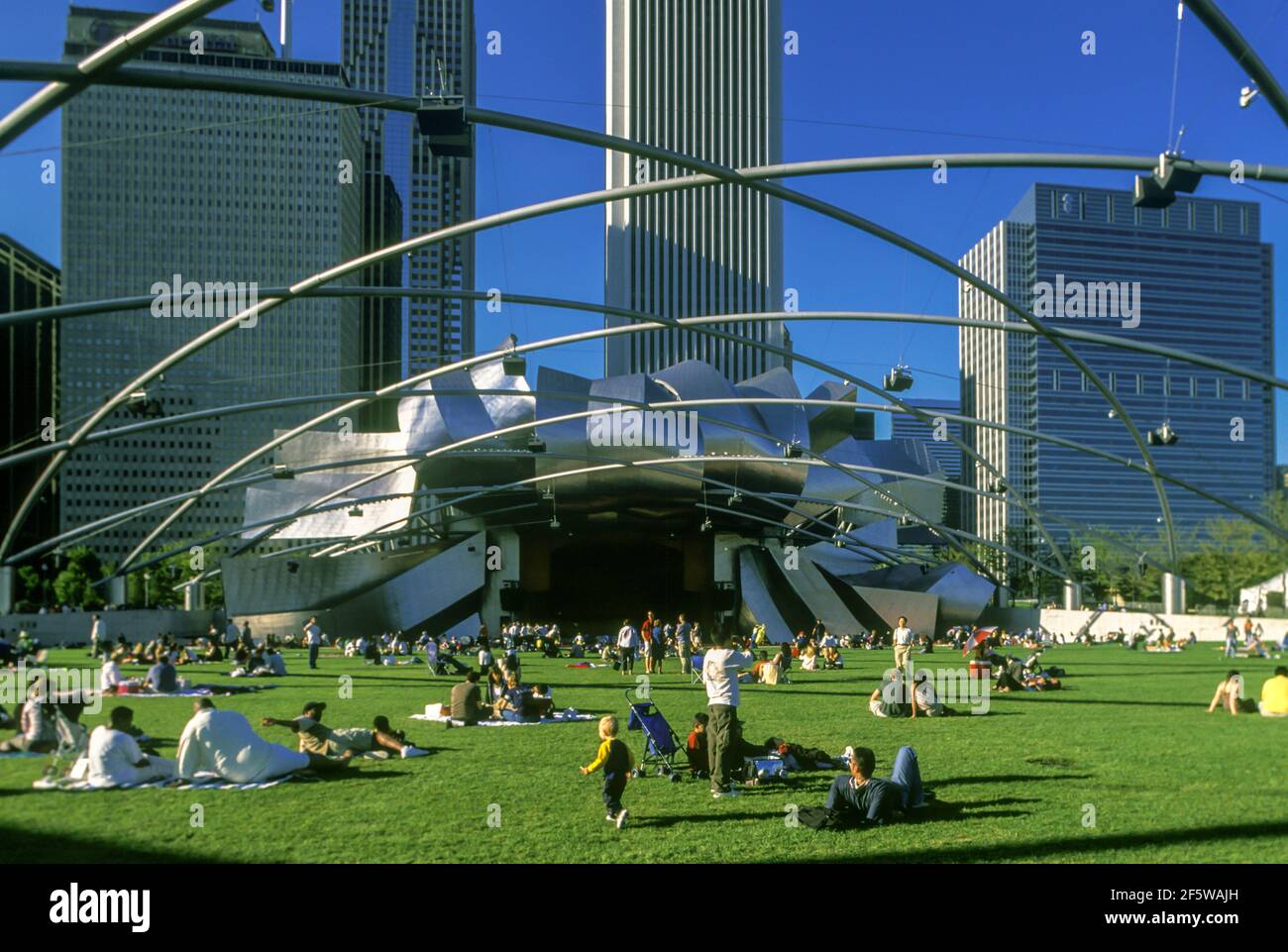 2004 HISTORICAL PRITZKER PAVILION (©FRANK GEHRY 2004)MILLENNIUM PARK ...