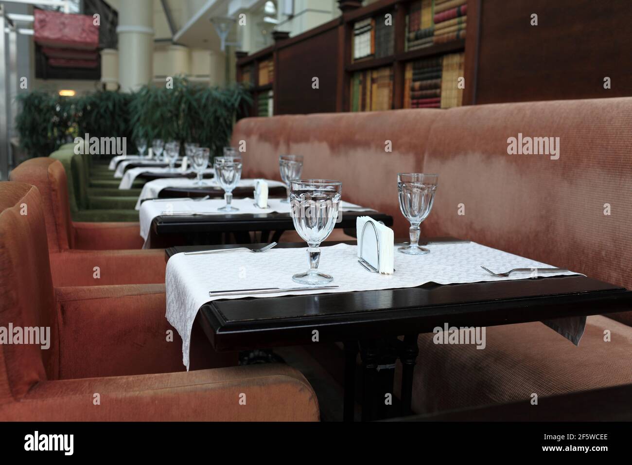 It is interior of an empty restaurant Stock Photo - Alamy