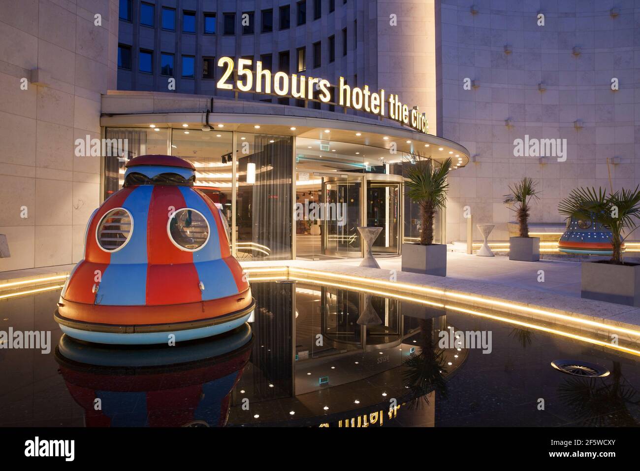 Hotel 25h hi-res stock photography and images - Alamy