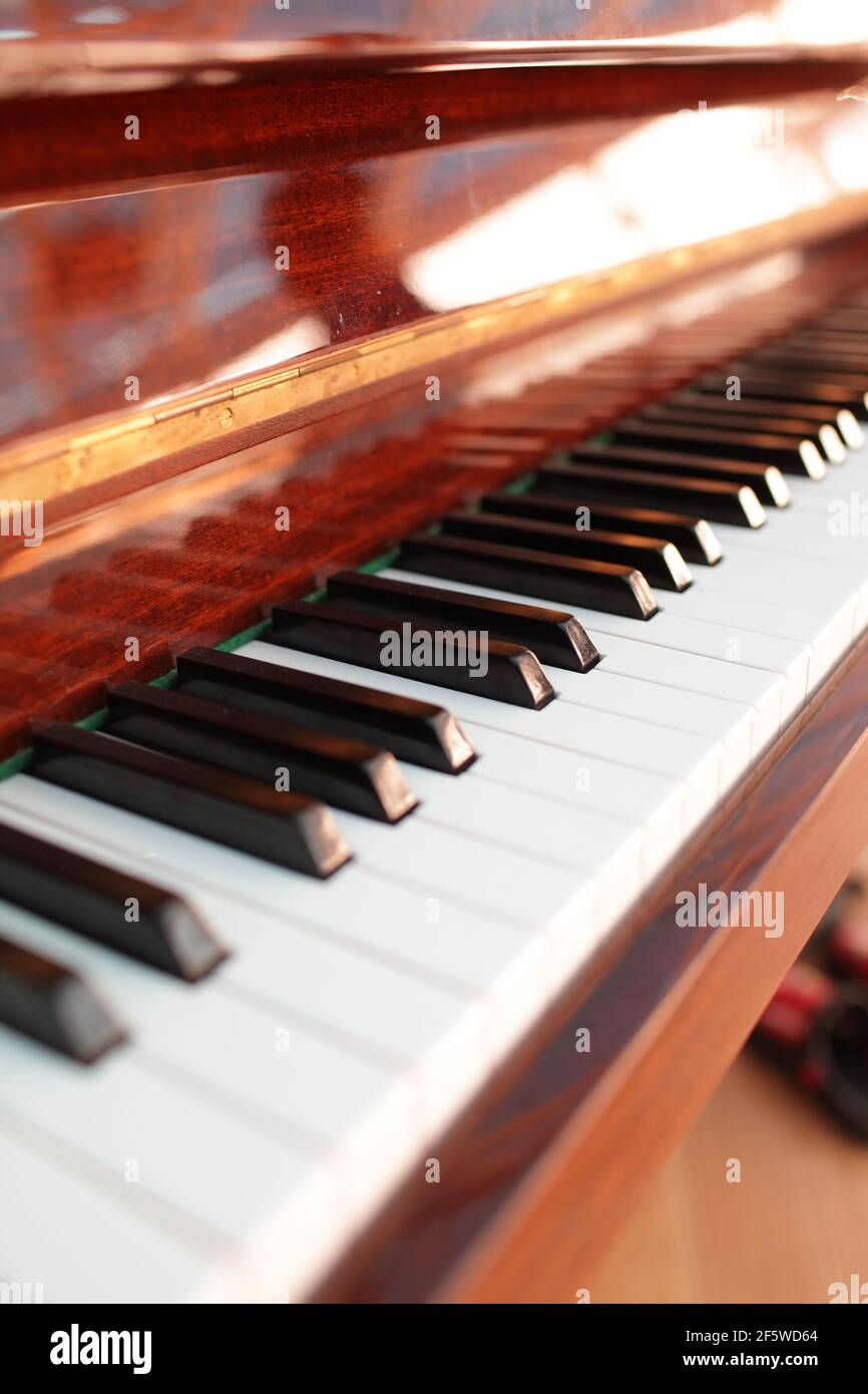 View of the old classical piano keyboard Stock Photo - Alamy
