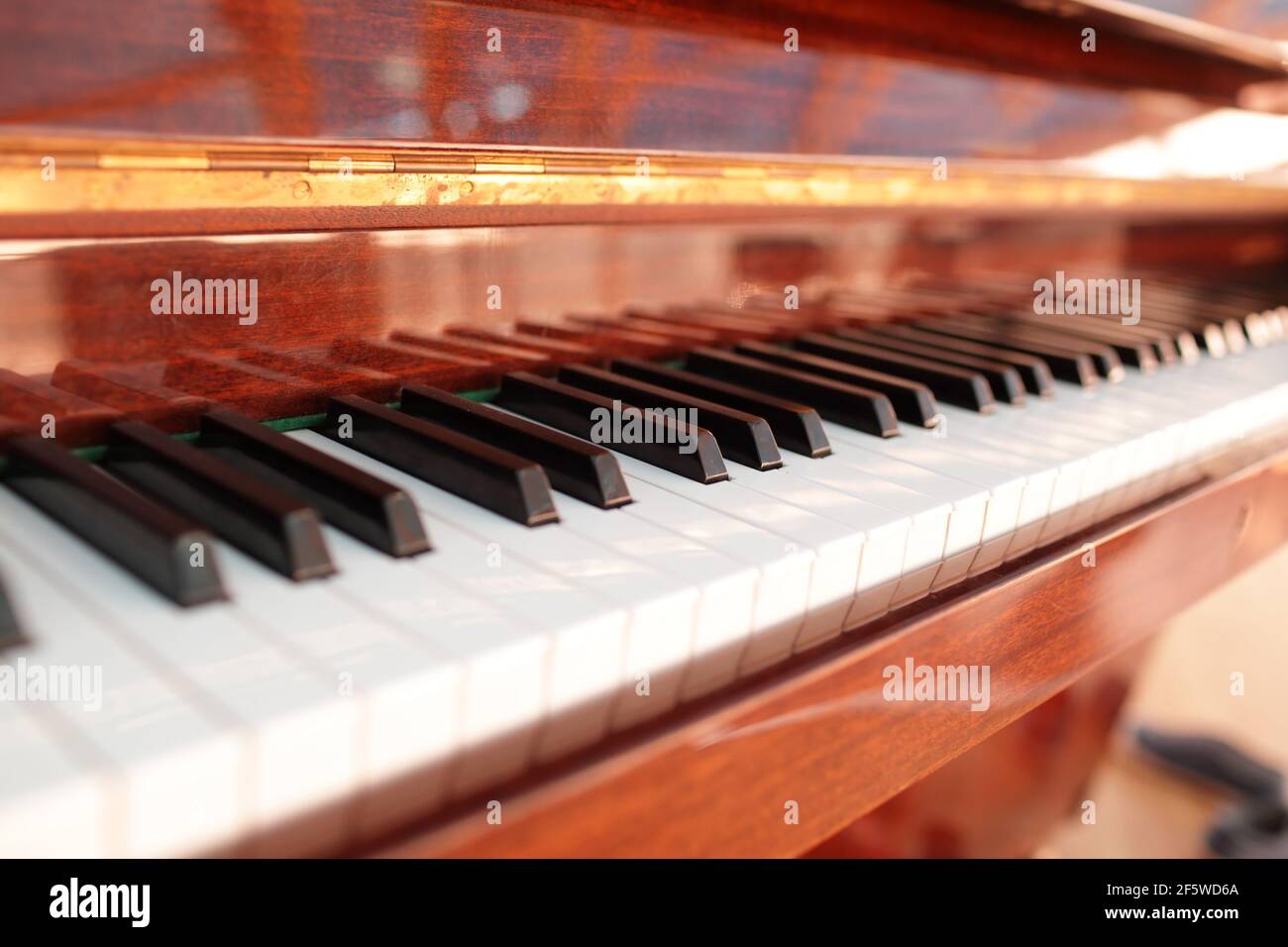 Details of the old classical piano keys Stock Photo - Alamy