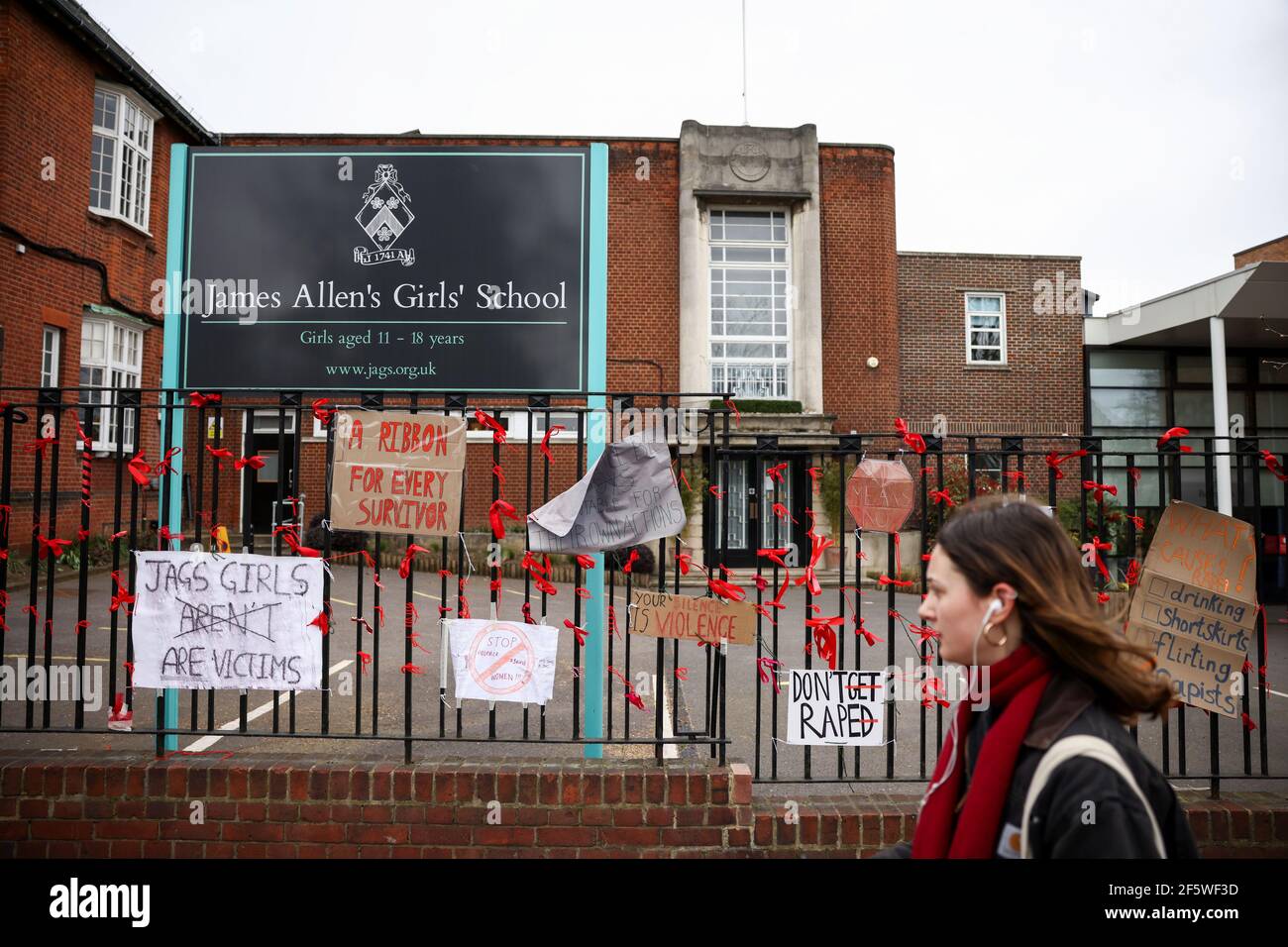 James allen's girls school hi-res stock photography and images - Alamy