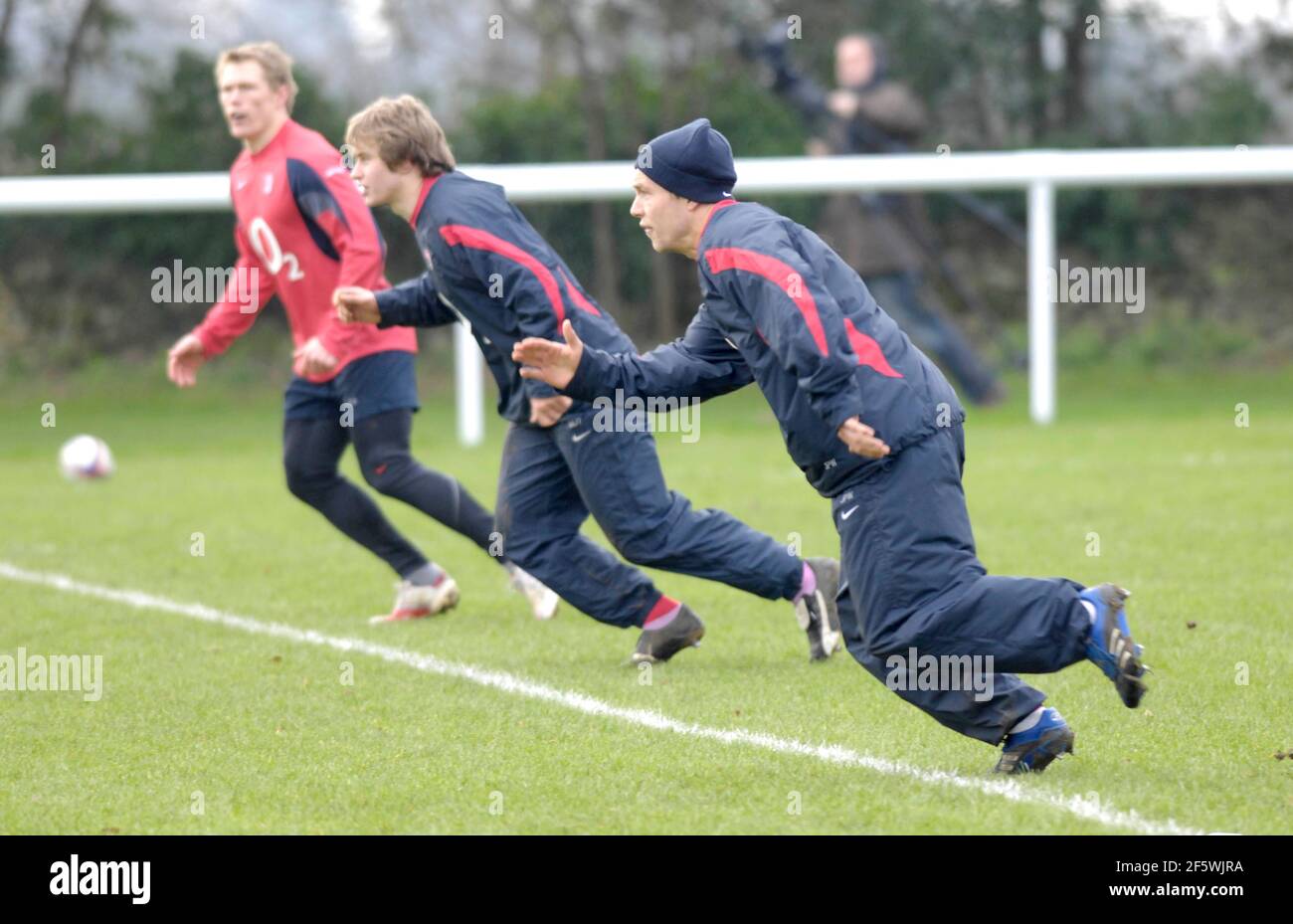 ENGLAND RUGBY TEAM TRAINING AT BATH UNI. JOSH LEWSEY, MATHEW TATE AND ...
