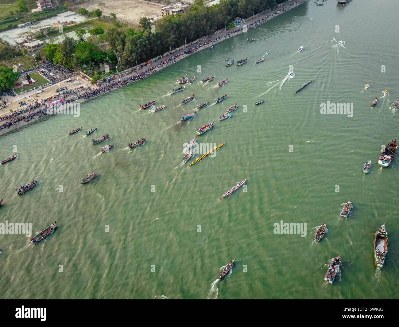Nouka baich boats hi-res stock photography and images - Alamy