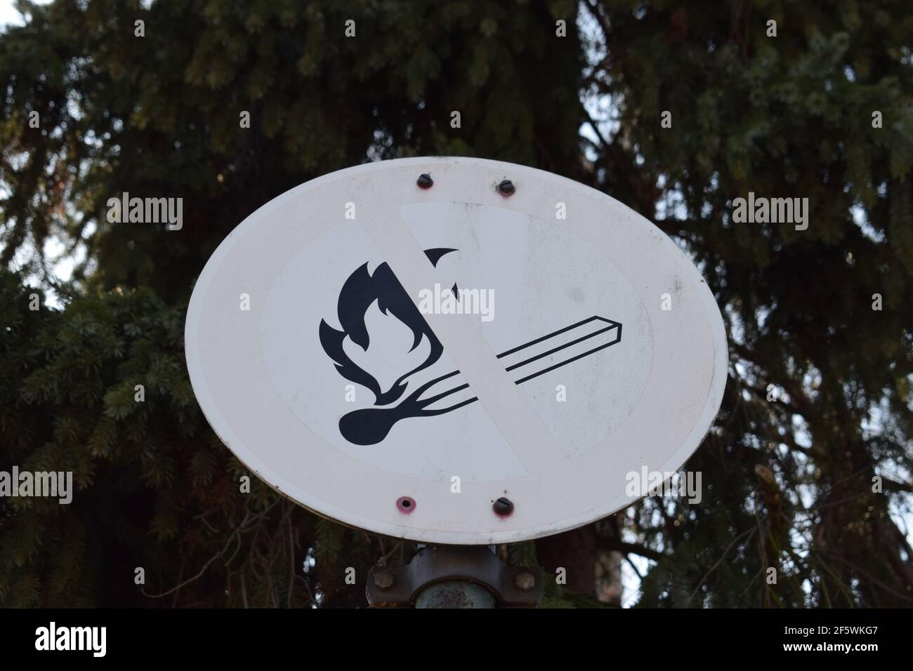 no fire sign Stock Photo - Alamy
