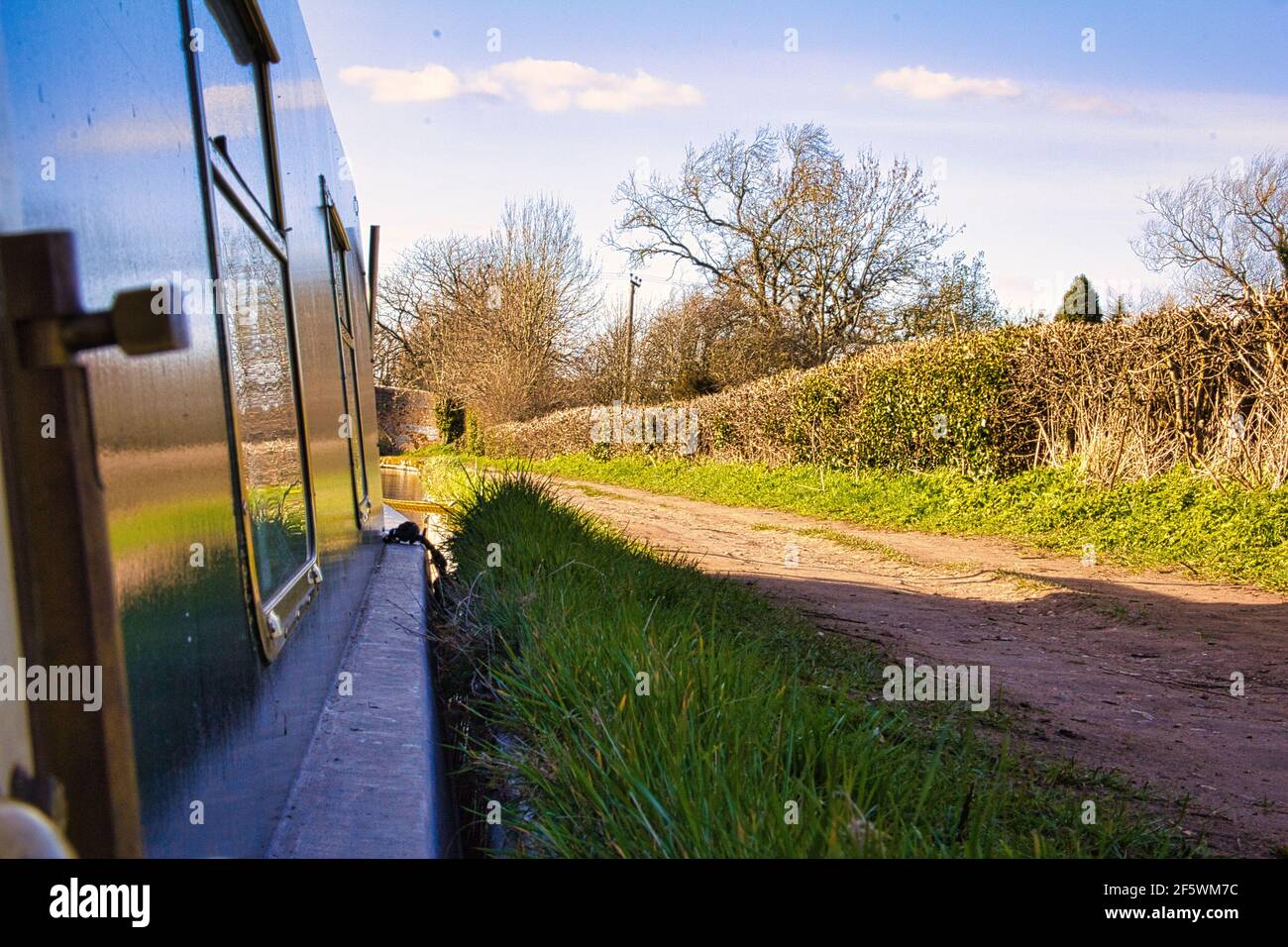 View along the tow path from a narrowboat window Stock Photo - Alamy