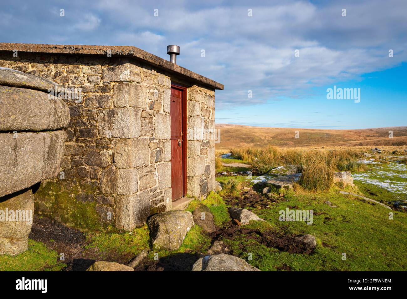 Hut military hi-res stock photography and images - Alamy