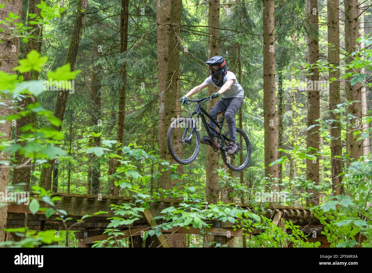 Bikepark hi-res stock photography and images - Alamy