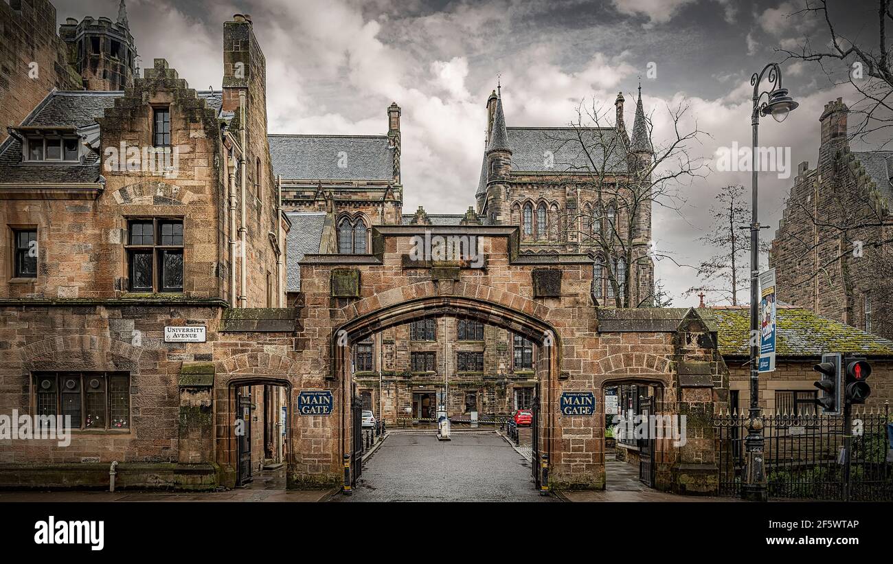 Filming locations uk hi-res stock photography and images - Alamy