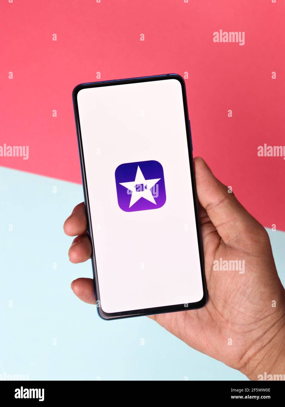 Imovie symbol hi-res stock photography and images - Alamy