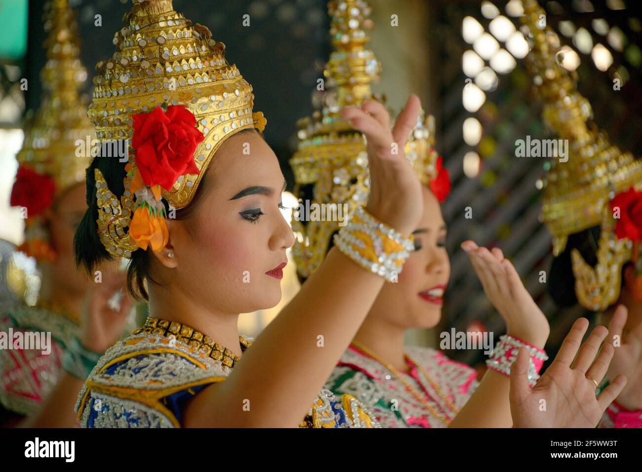 Actor dances hi-res stock photography and images - Alamy