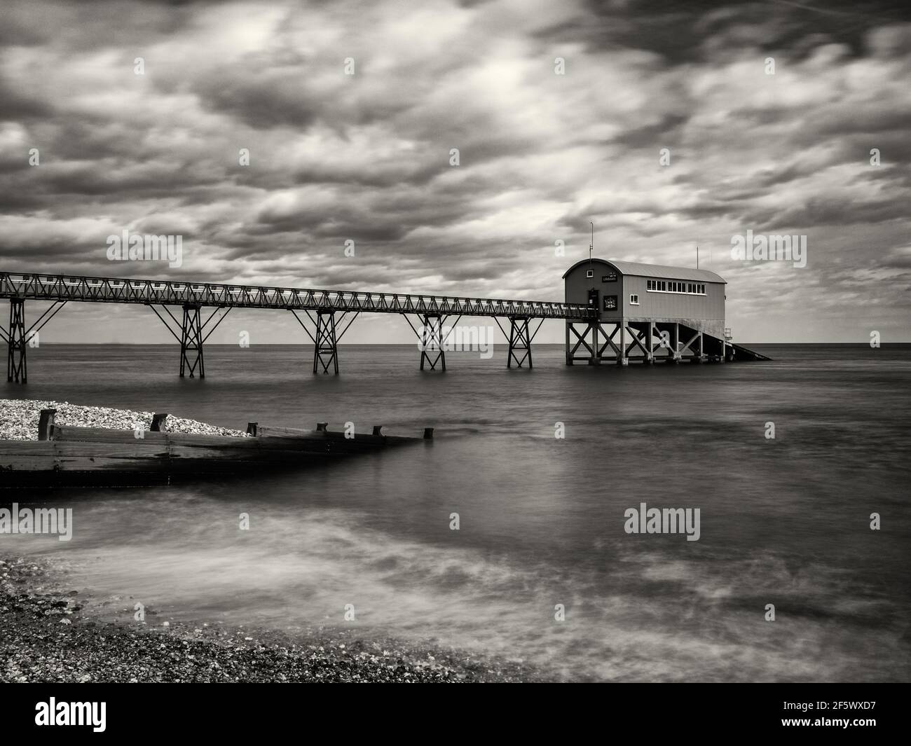 SELSEY LIFEBOAT STATION Stock Photo - Alamy