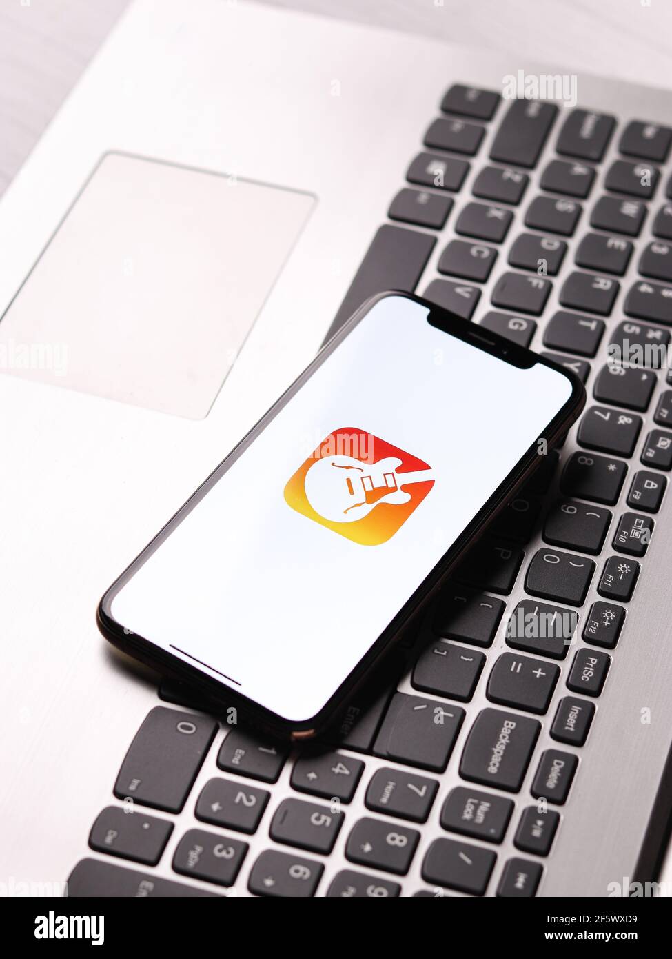 Garageband logo hi-res stock photography and images - Alamy