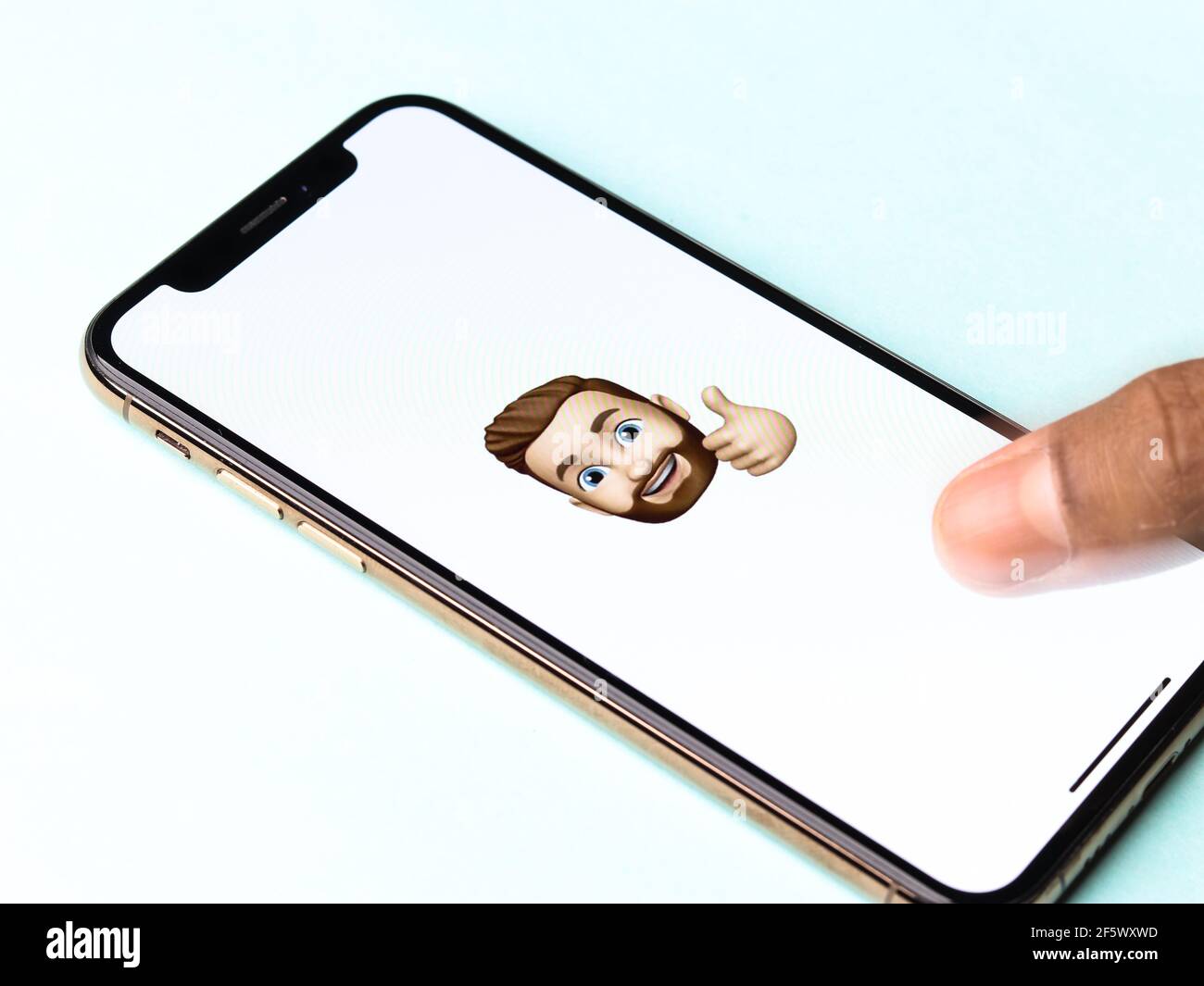 Memoji High Resolution Stock Photography and Images - Alamy