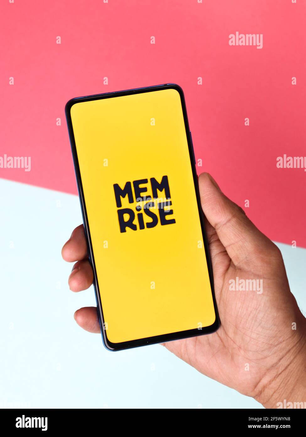 Memrise app logo hi-res stock photography and images - Alamy