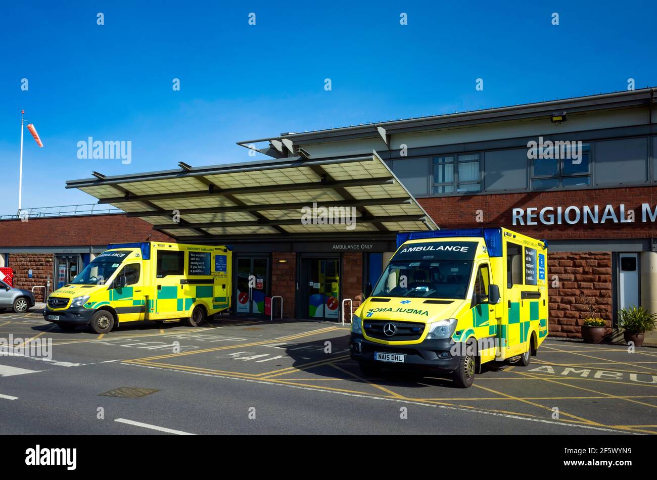 James cook university hospital middlesbrough hi-res stock photography ...