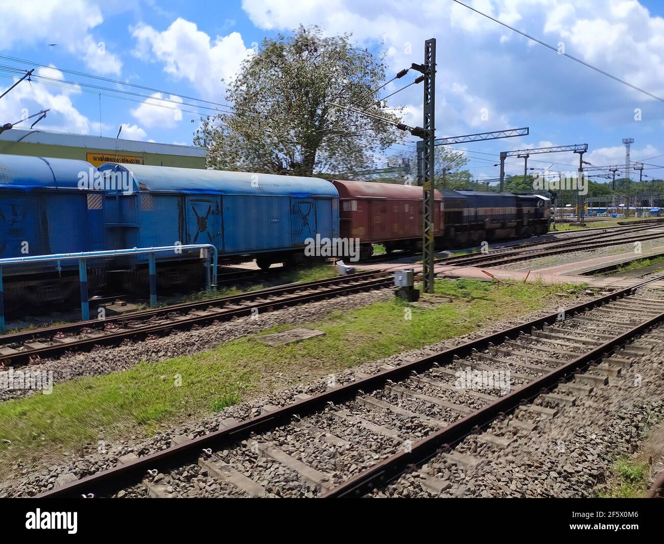 indian goods train freight trains freighttrain freighttrains transport ...