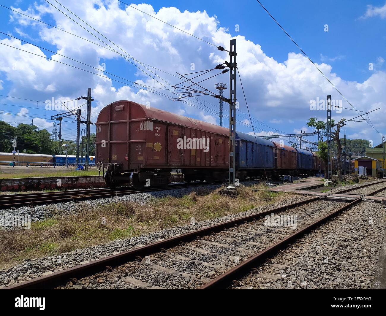 indian goods train freight trains freighttrain freighttrains transport ...
