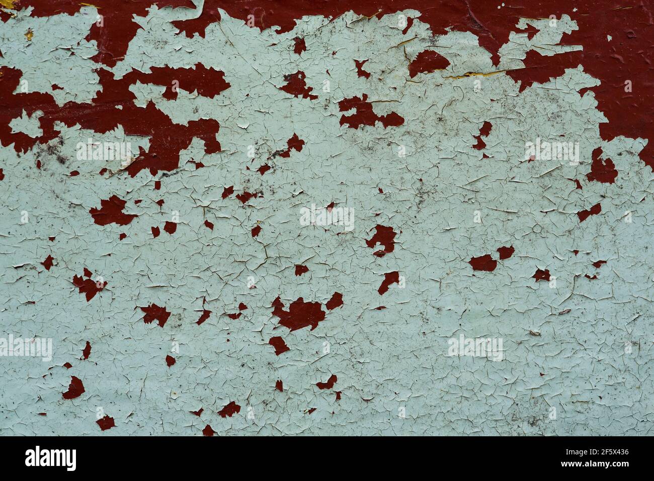 layers of paint peeling and flaking off an old piece of wood Stock ...