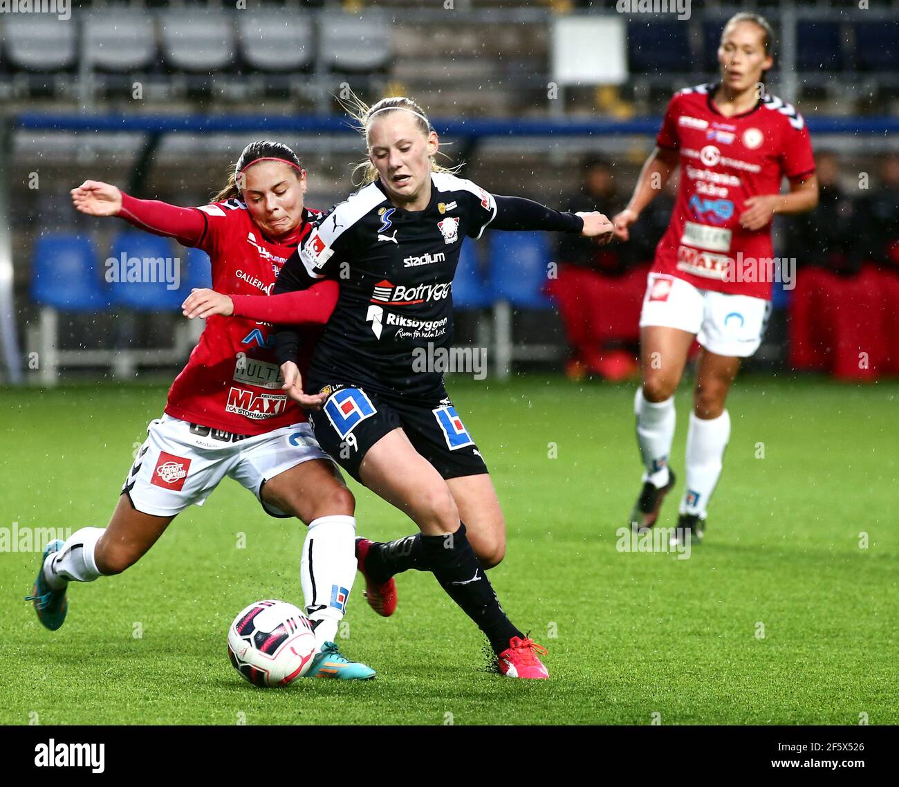 Sweden football women blackstenius hi-res stock photography and images ...