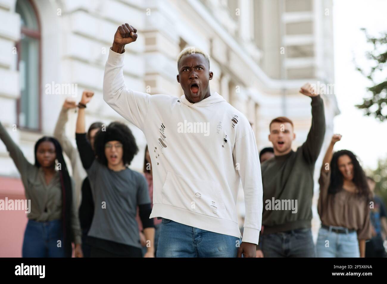 Black power solidarity fist hi-res stock photography and images - Alamy