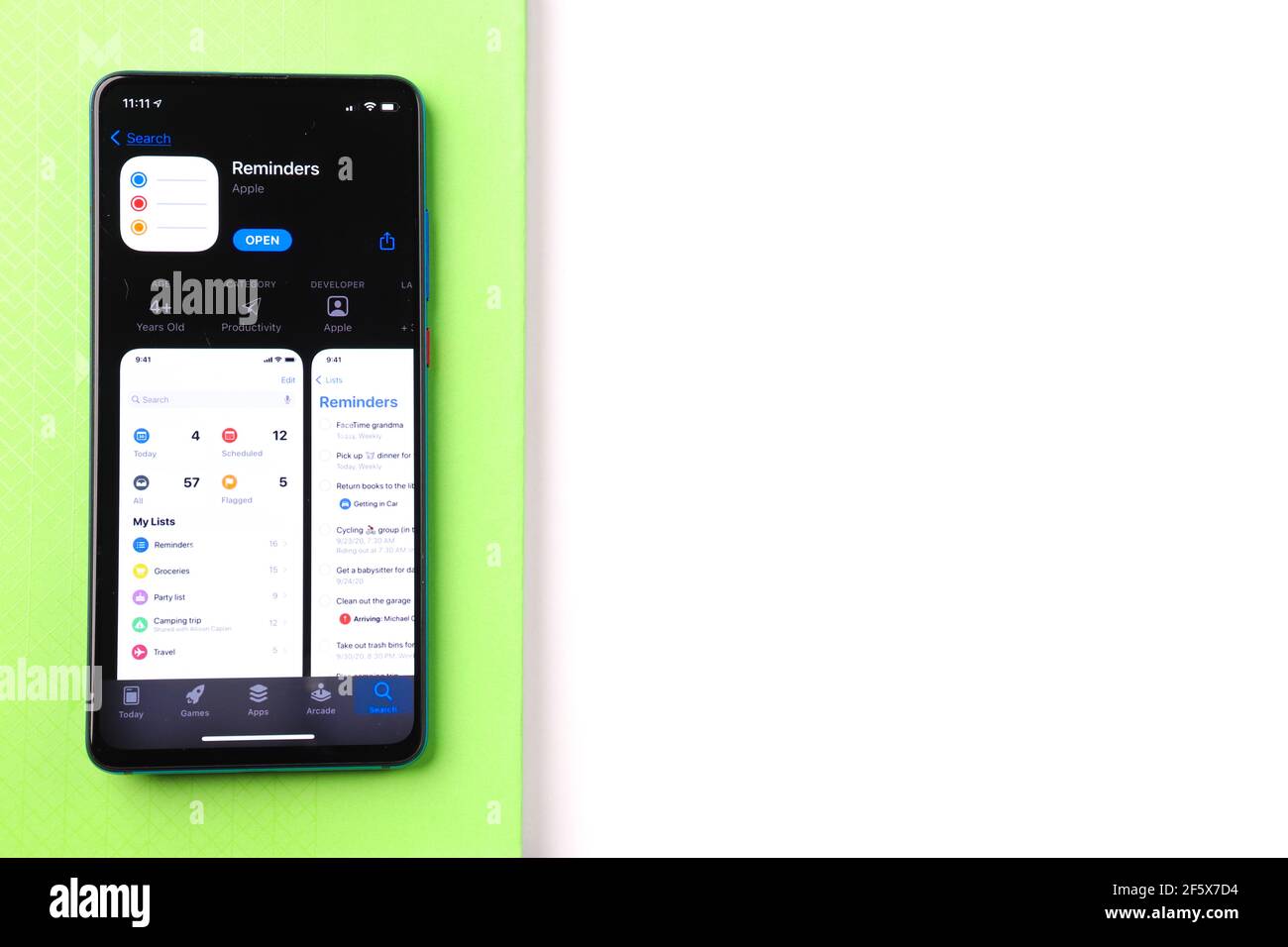 Apple reminders logo hi-res stock photography and images - Alamy