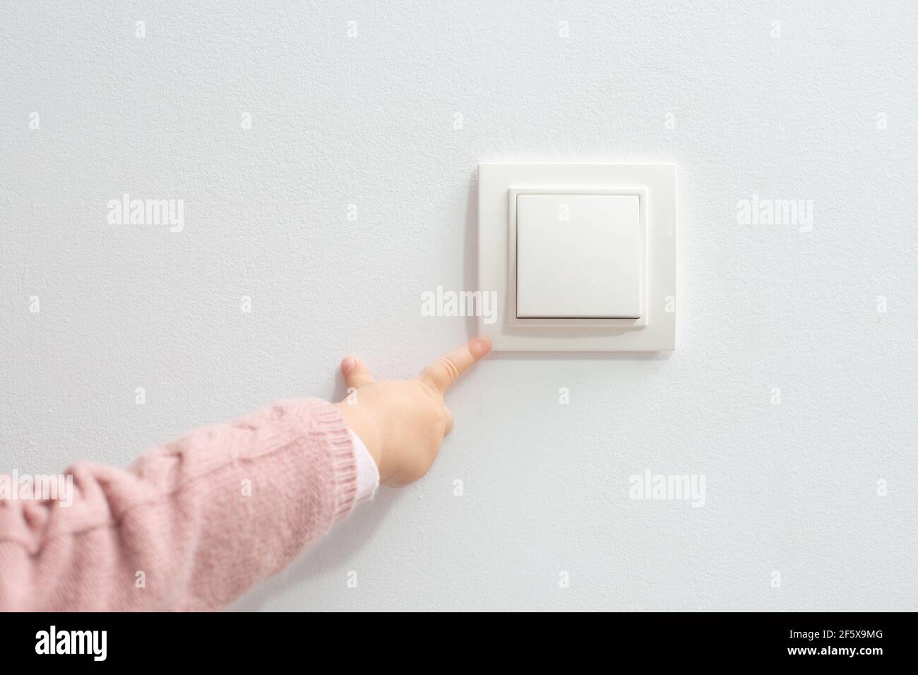 Light switch lamp room child hi-res stock photography and images - Alamy