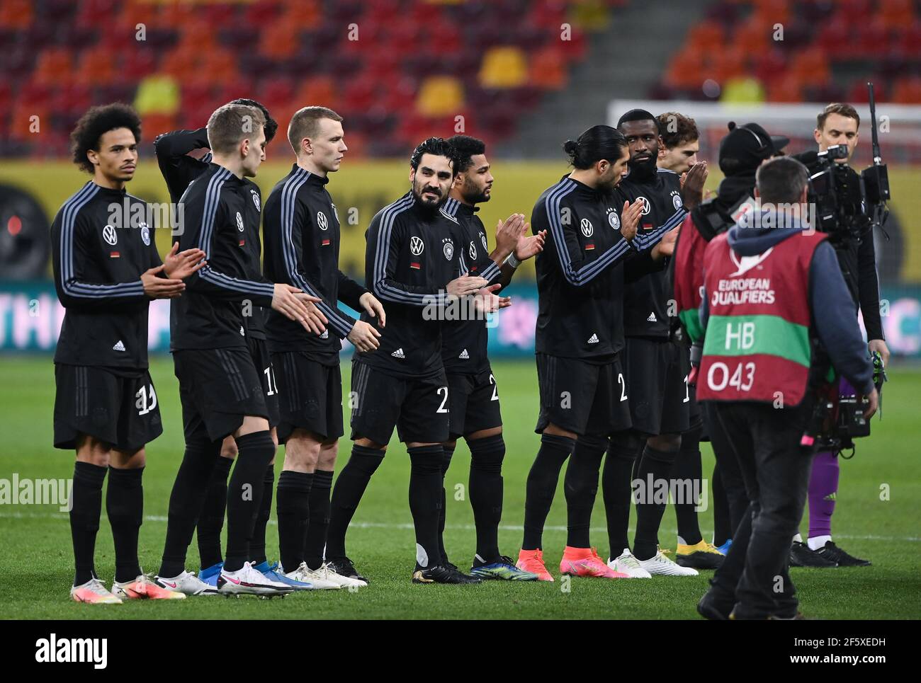 Romania national team football men hi-res stock photography and images ...