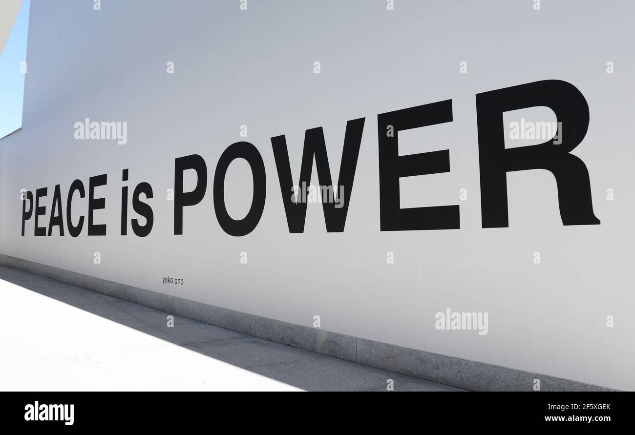 Yoko ono quote hi-res stock photography and images - Alamy