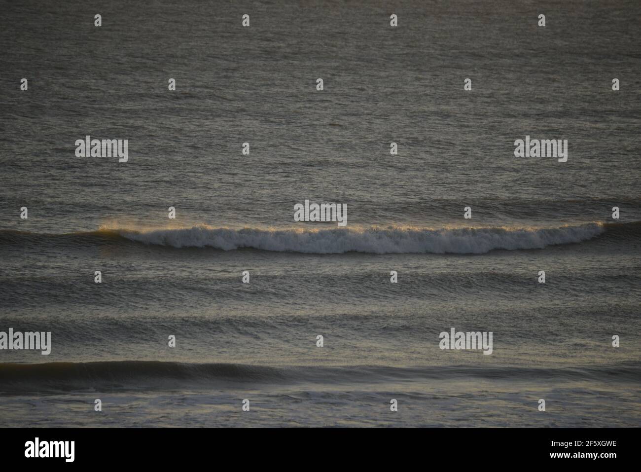 Beach and ocean waves on a Texas beach Stock Photo - Alamy