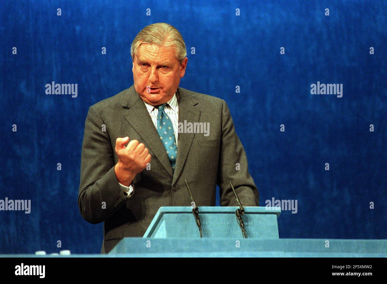 Tory minister hi-res stock photography and images - Alamy